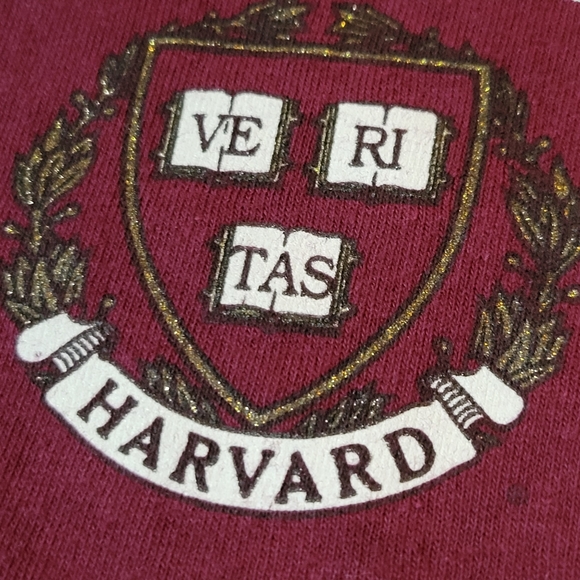 Harvard University | Shirts | Vintage Harvard University Tshirt | Poshmark